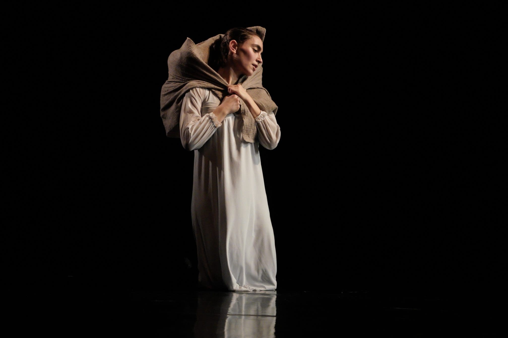 SPACES. By Stav Struz Boutrous. Inbal Theater, January 12 | ריקודיבור ...